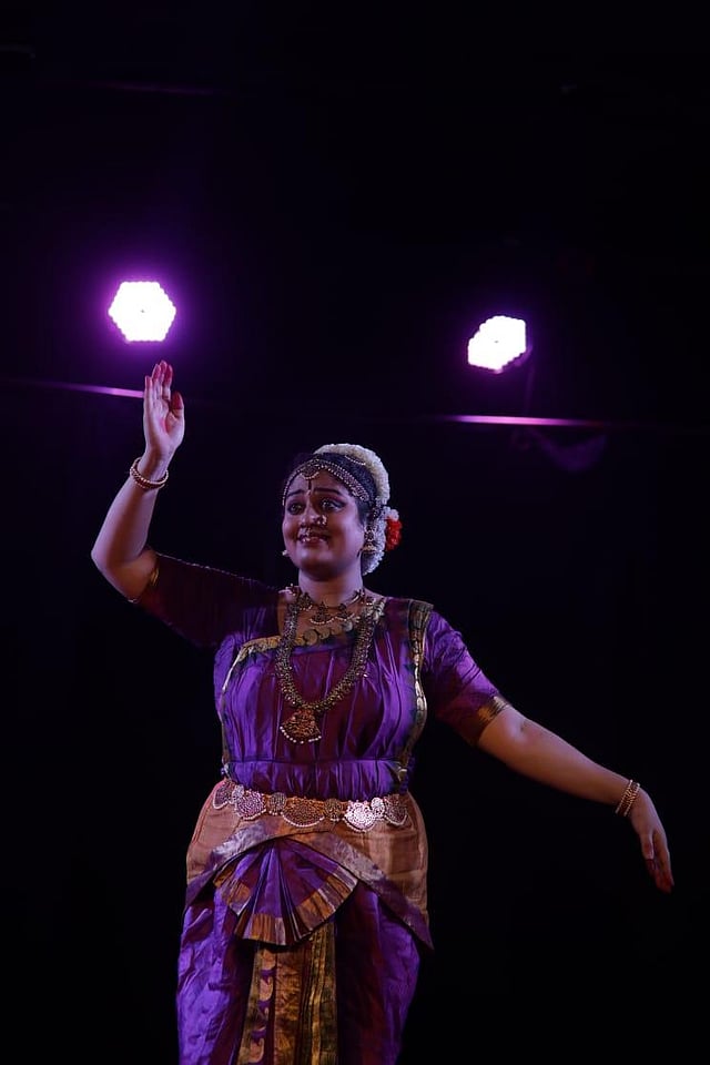 radha krishna dance performance