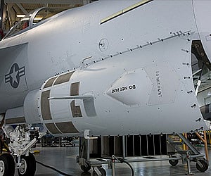 US Navy gets Boeing F/A18 with HAL gun bay doors