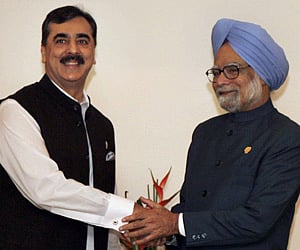 Gilani thanks Indian PM for aid with mangoes