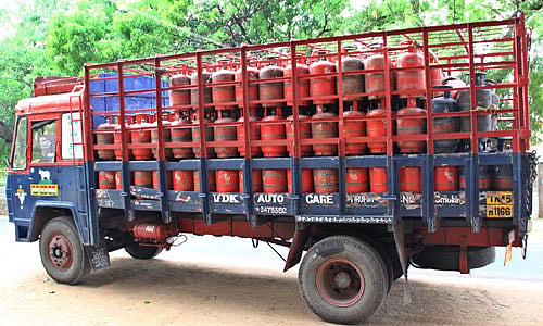 LPG cap to be raised from 6 to 10 cylinders: Sources