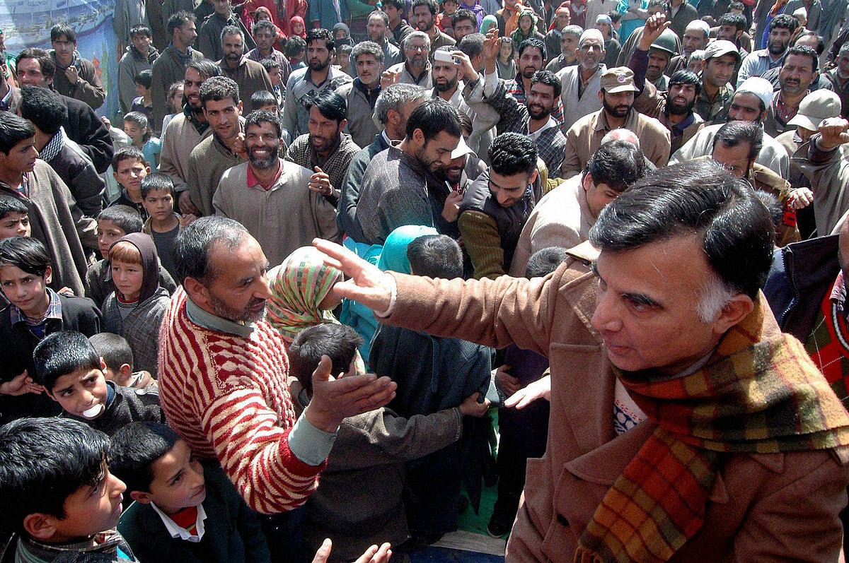 In JK, 5 Ex-MPs, Dozen Sitting Legislators Have Changed Sides