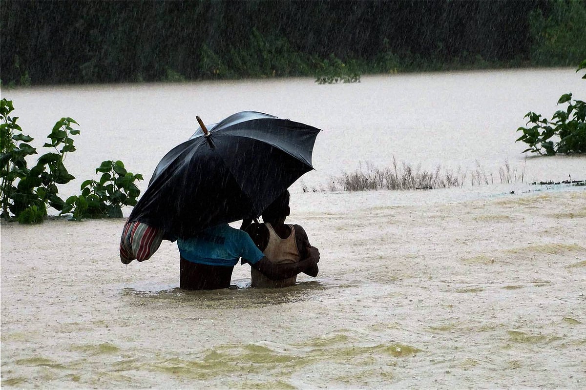 Rivers in spate, villages flooded in UP as monsoon intensifies