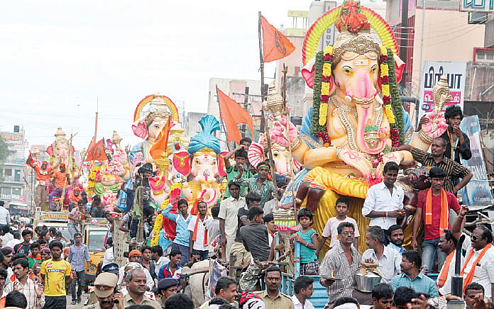 Over 2K Idols Immersed in Water Bodies