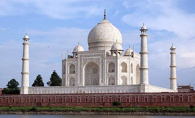 Taj Mahal security up after reported threat from IS