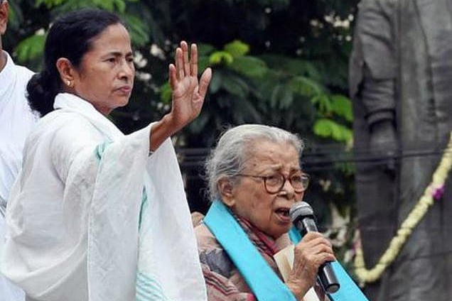 Mahasweta Devi would have been happiest on Singur land return: Mamata