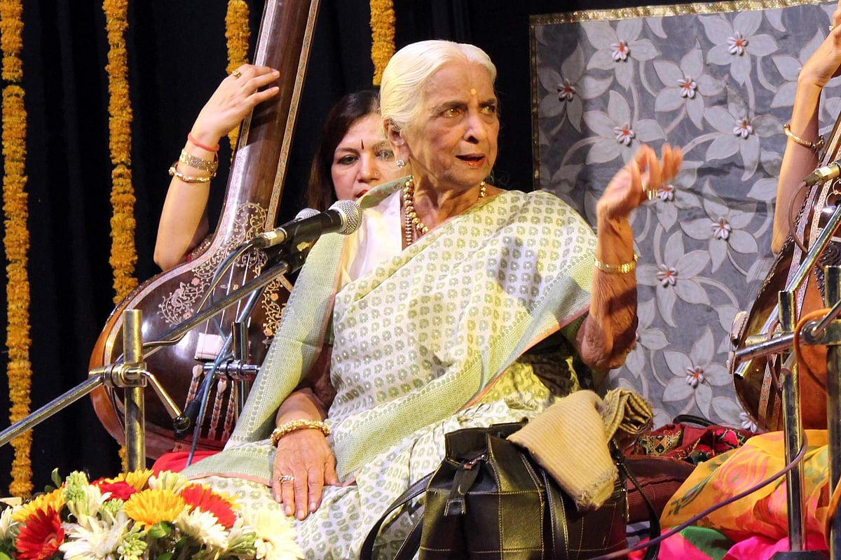 Thumri legend Girija Devi's last rites held with full state honours