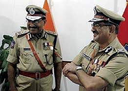 Mahendar Reddy takes over as in-charge DGP