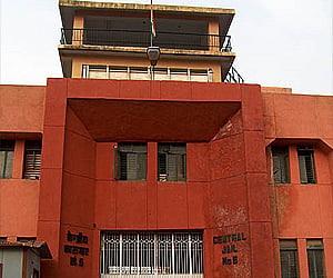 Kin of Kashmiri inmates in Tihar jail demand their transfer to Jammu ...