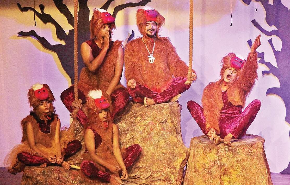 The bak bak tree and its story about the monkeys...with usha uthup!
