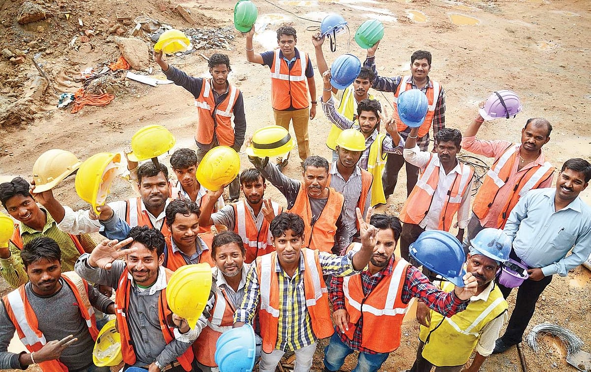 Telangana allows commercial establishments to raise work hours to 10