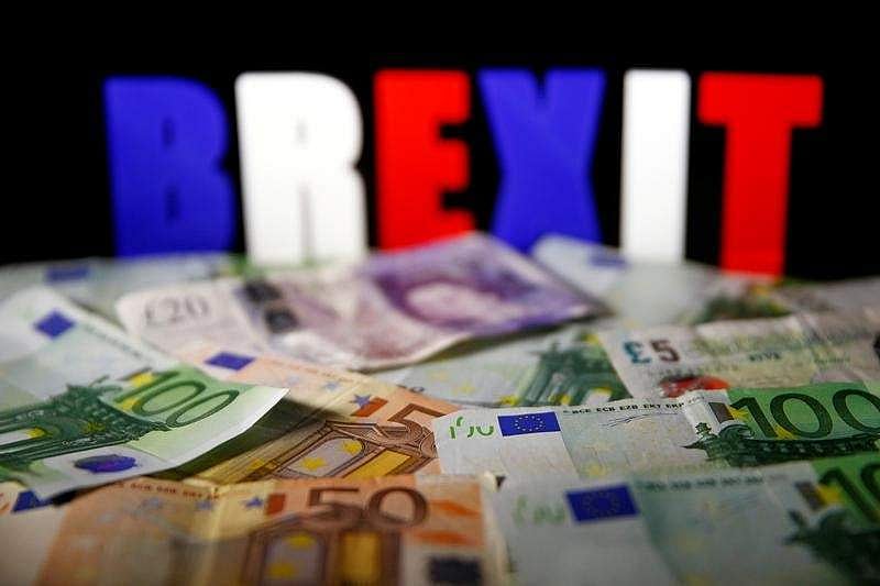 Prepare for 'very hard Brexit': German industry group