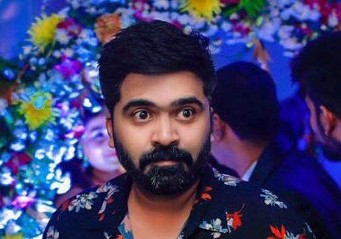 Actor Simbu in trouble for handling cobra snake in 'Eeswaran'