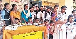 Students promote traditional food habits