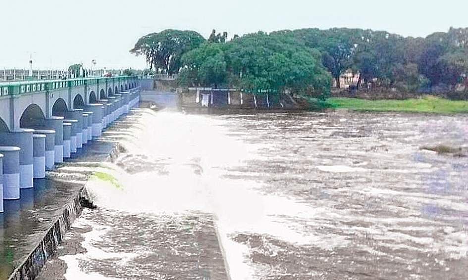 Madras HC orders interim injunction against sand quarry in Kallanai dam