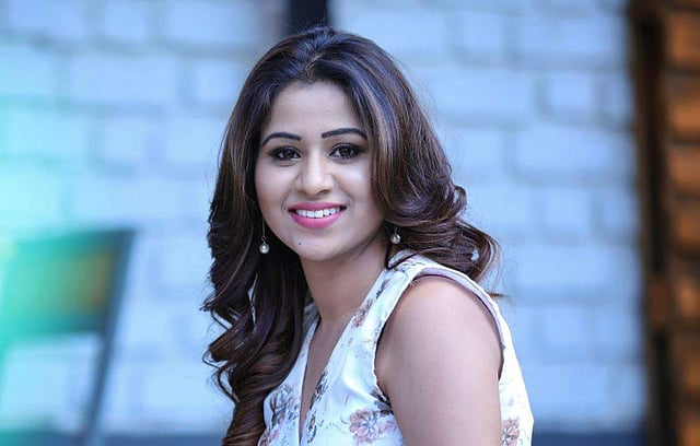 Manali Rathod thrilled about Tamil debut with 'Kaateri'