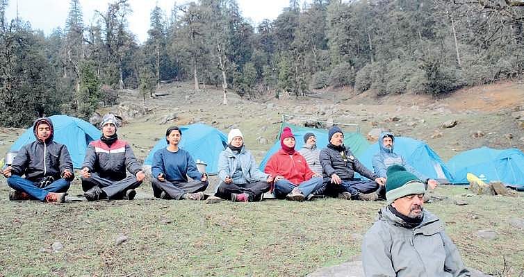 Bengaluru city-based ex-judge Anand Byrareddy scales 12,500 feet