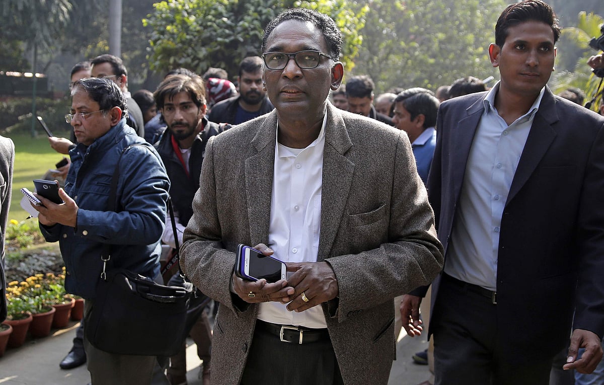 Justice Chelameswar declines Supreme Court Bar Association invite for ...