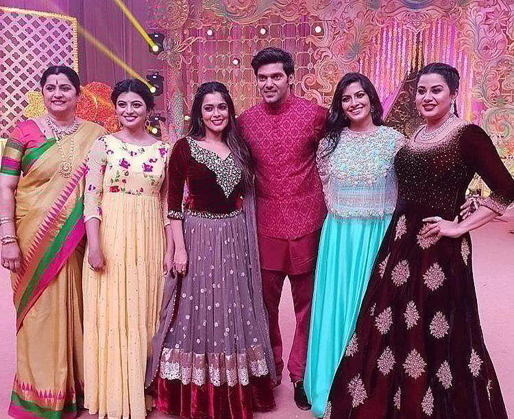 Enga Veetu Mapillai was a risk, but it has paid off: Arya