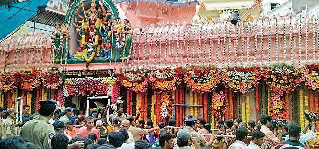 RS 1 crore ‘Bangaru Bonam’ for Secunderabad Bonalu