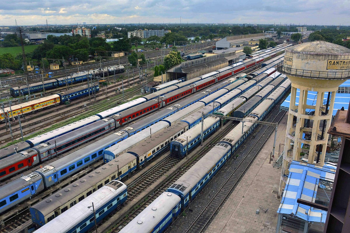 Visakha Express chugs away with AC coaches, gets separated from other ...