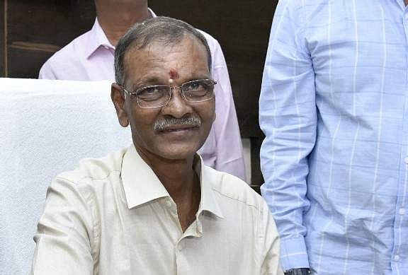 Senior journalist Devireddy Srinath takes charge as Andhra Pradesh ...