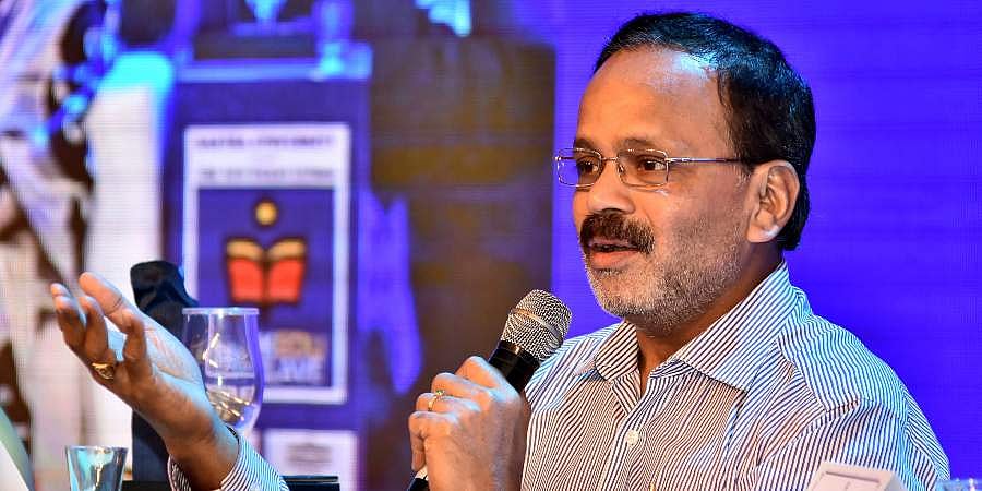 Producer Dhananjayan turns director for a suspense thriller