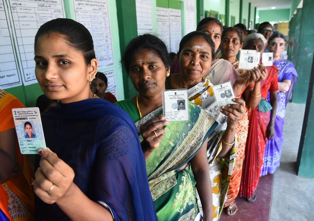 Tamil Nadu rural local body election: second phase of polling goes on ...