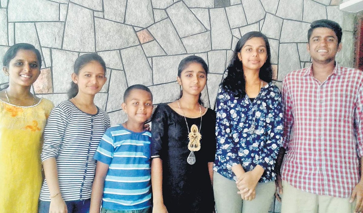 Kochi: Young Samaritans on a mission to feed the old
