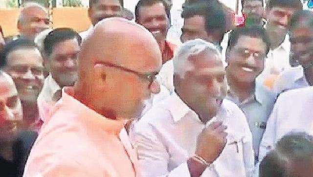 BJP MP Aravind's cordial meeting with Congress MLC Jeevan raises eyebrows