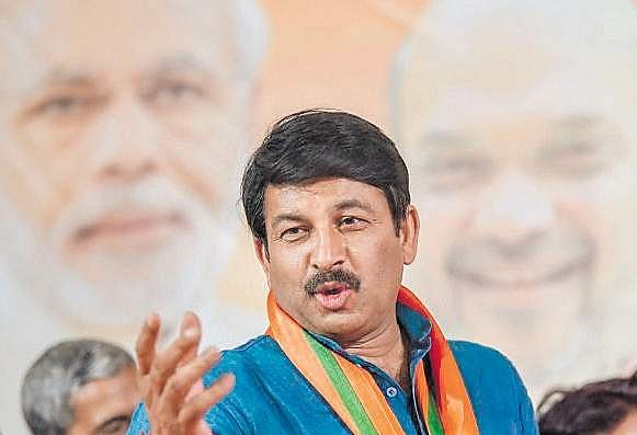 Manoj Tiwari debunks AAP’s claims of reforms in school education