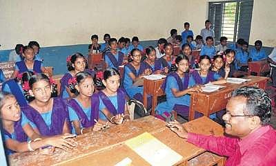 Soon, Karnataka government schools will monitor real-time attendance of ...