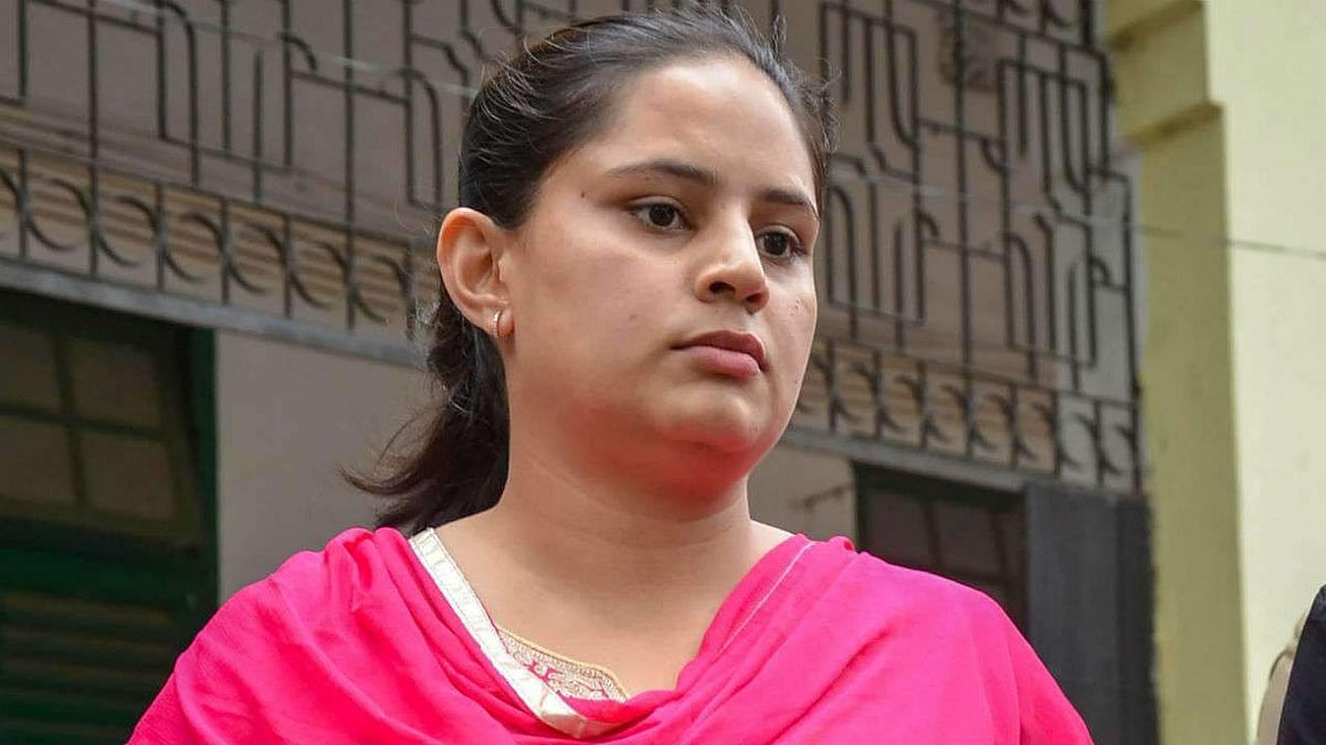 Court frames charges against man for lying about religion to marry air ...