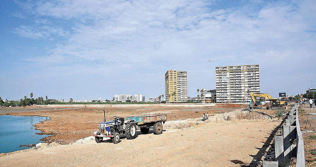 Radial Road to get BRTS first?