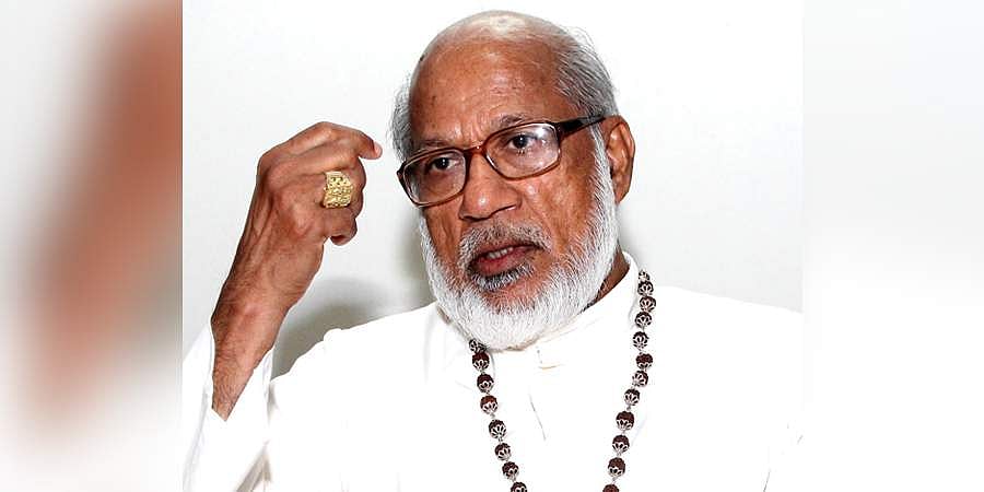 Syro-Malabar Church Synod: Cardinal Alencherry's stripped off his ...