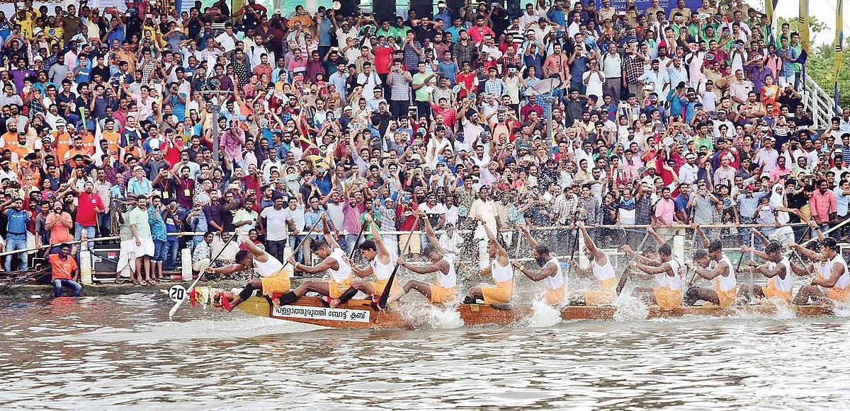 Nadubhagom chundan lifts Nehru Trophy after 67 years