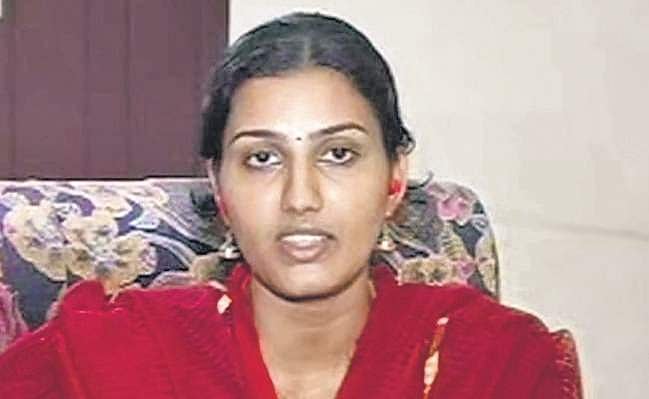 IAS officer Sriram new Alappuzha collector, wife Renu in Ernakulam