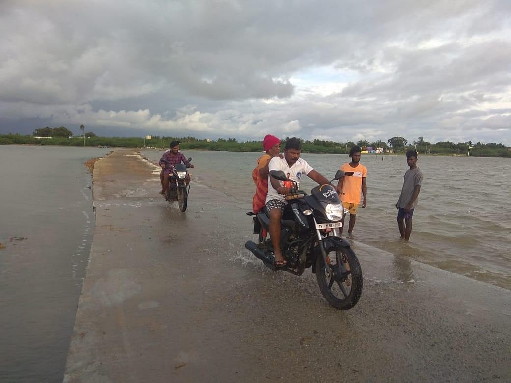 With Arani river in spate, residents of island in Pulicat lake fear ...