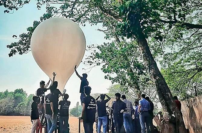 Cusat students develop system to retrieve weather device, help cut cost