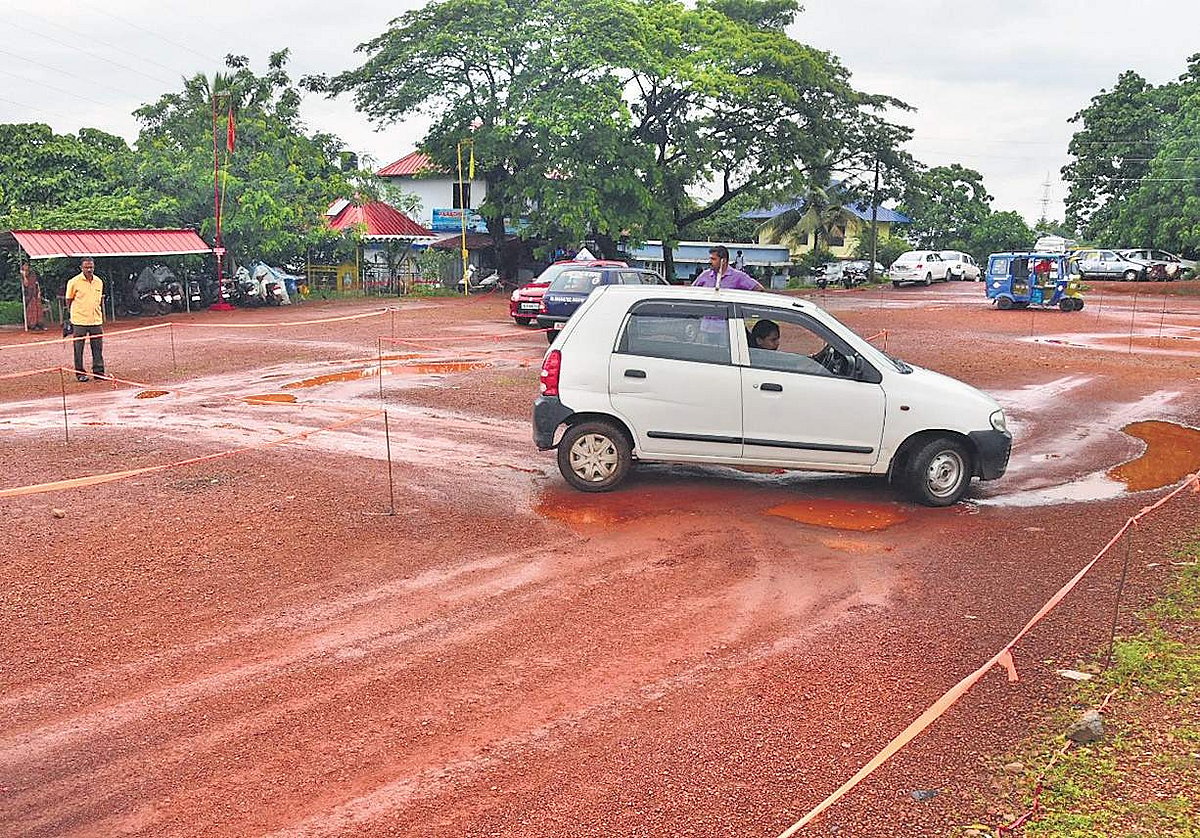 Andhra Pradesh Transport Department to resume LLR, DL tests from June 1