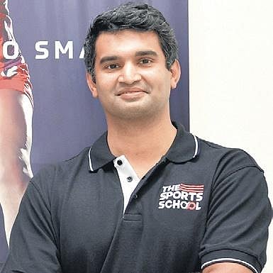 Clapping down Covid-19?