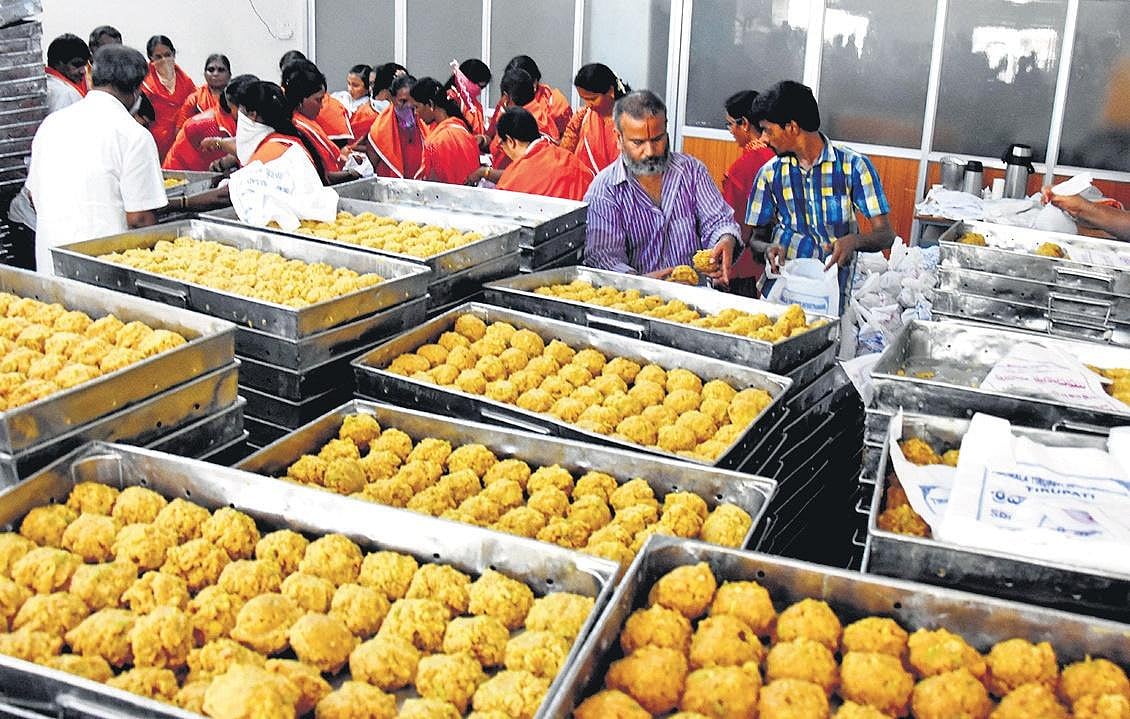 TTD issues legal notice to vendors for Tirupati Laddu GI tag misuse