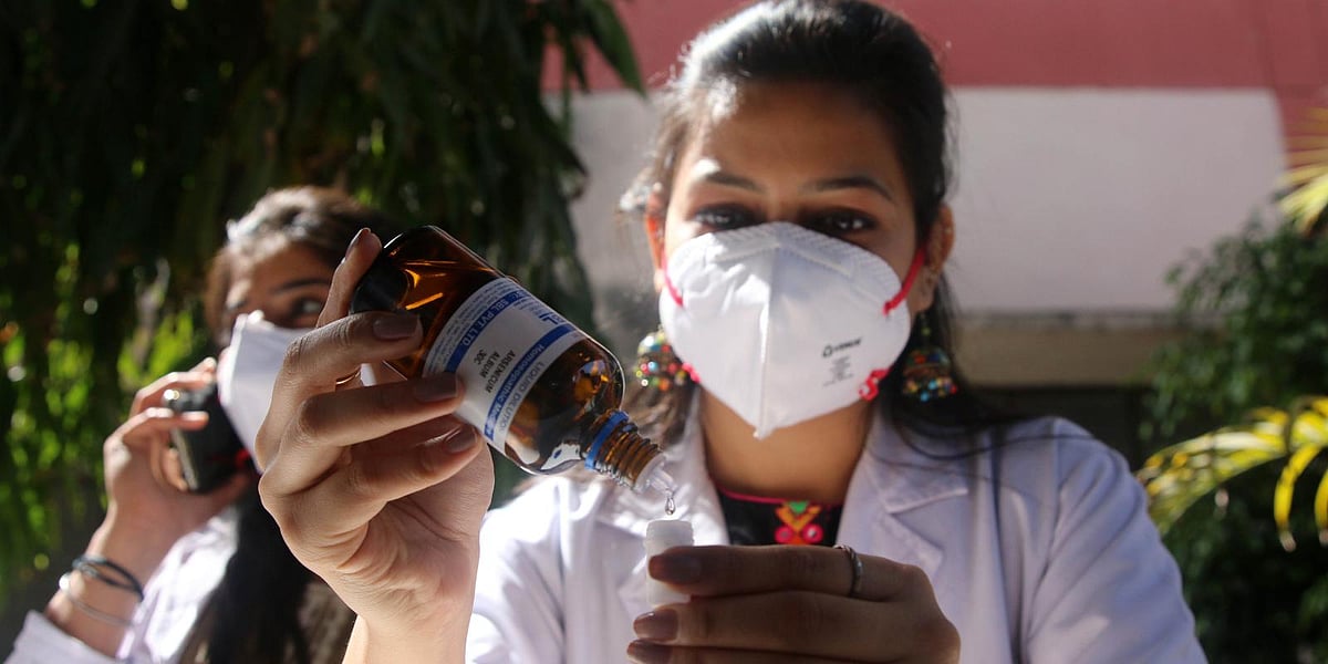 Citizens rush to homeopathic centres for magic immunity pills