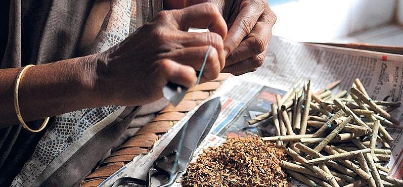 Tirunelveli MP demands increase in beedi rollers' pension from meagre ...