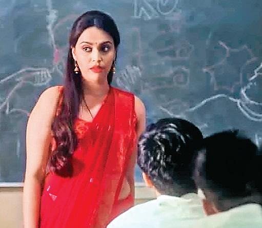 'Rasbhari' review: This Swara Bhasker-starrer adult comedy 'tries too hard'
