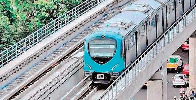 First girder, viaduct placed on metro extension stretch to Tripunithura