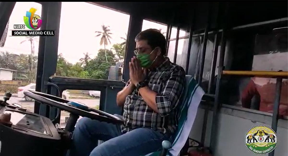 Watch | KSRTC MD dons role of a bus driver, video an instant hit