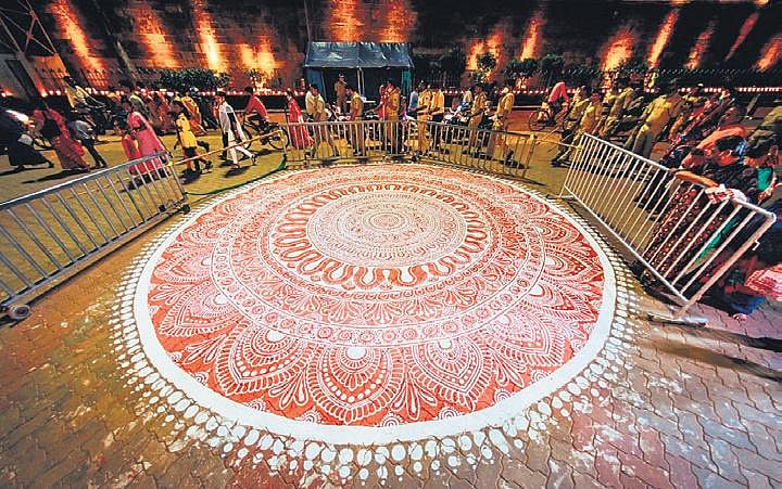 Odisha: BJP, Congress non-committal on 'Srimandir Parikrama' presence