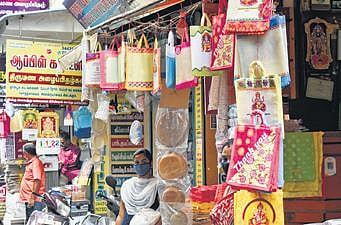 ‘Meendum Manjappai’ scheme: Traders expect demand for cloth bags to go up
