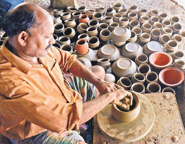 Traditional potters feel the pinch ahead of attukal pongala