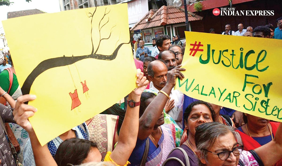 Mass tonsure protest held seeking action against police in Walayar ...
